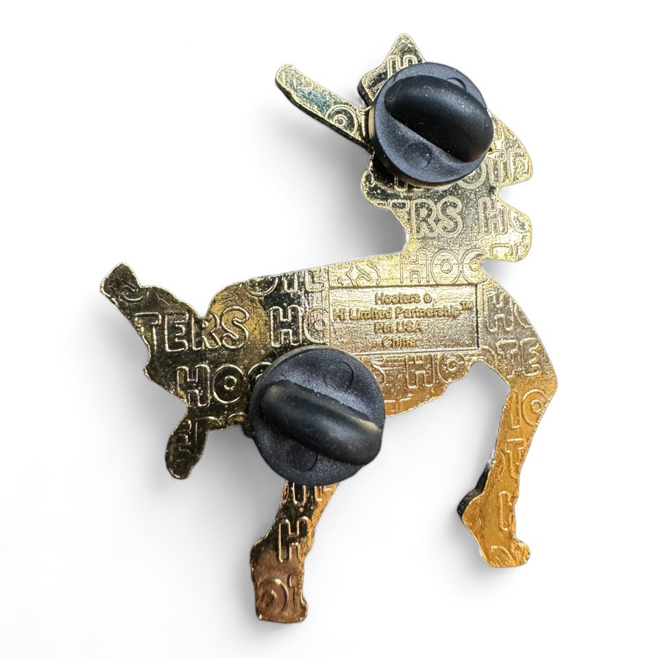 Hooters Natl. Guard Girl Saluting W/ U.S. Flag & Military Gun Lapel Pin ...