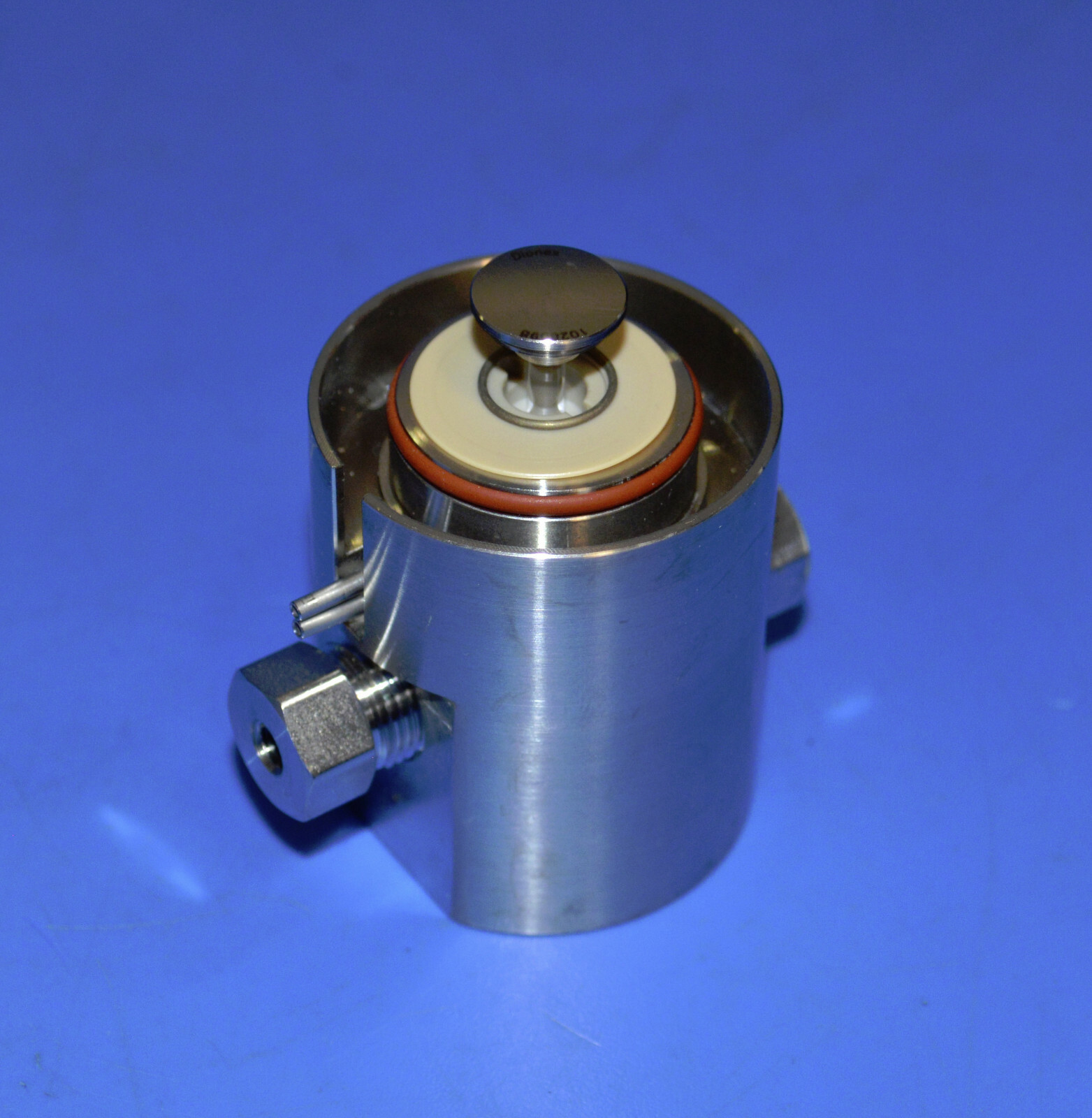 New Thermo Dionex P680 HPLC Pump Head Micro Titan 5037.2408 | eBay