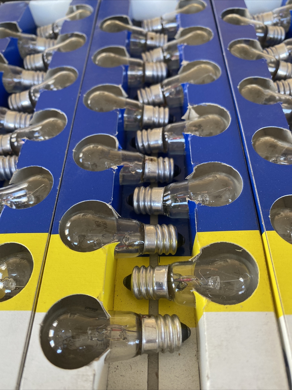 Lot Of 36 REPLACEMENT BULBS FOR GE 6S6 6W 130V Clear Bulbs | eBay