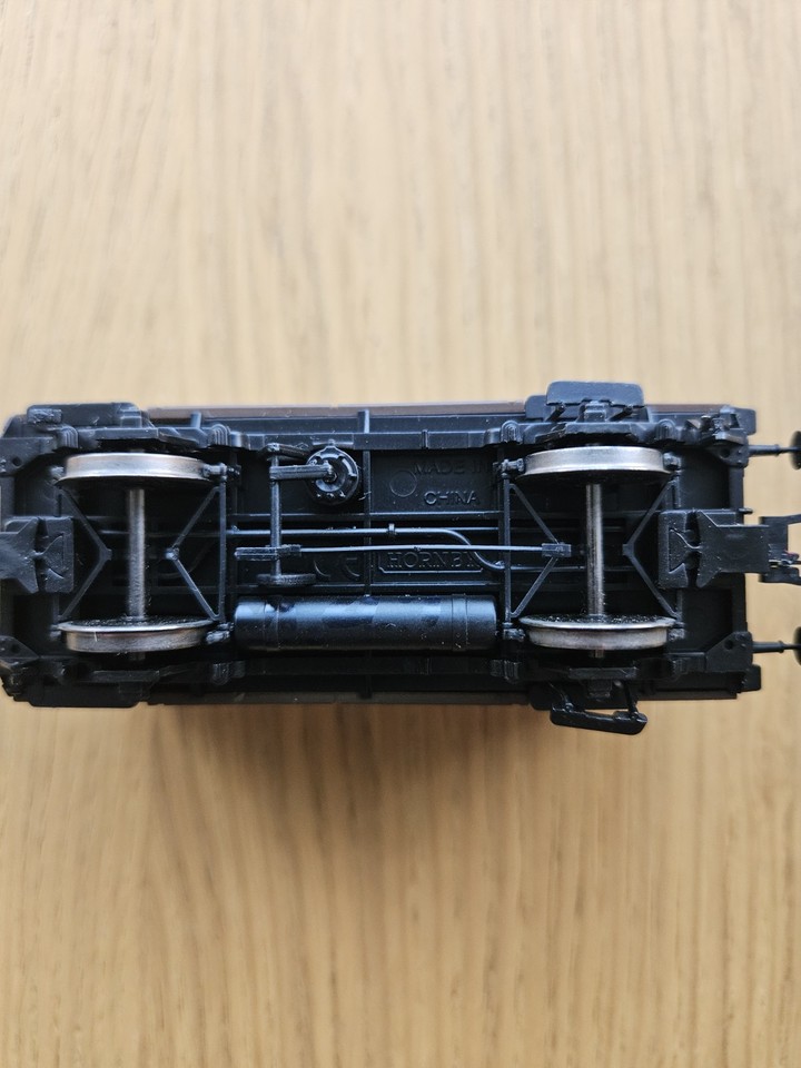 Hornby OO Gauge R6507A GWR Horse Box Unboxed | eBay UK