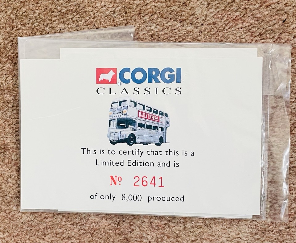 Corgi Classic 35002 - LONDON TRANSPORT AEC Routemaster Bus RM664 Set ...