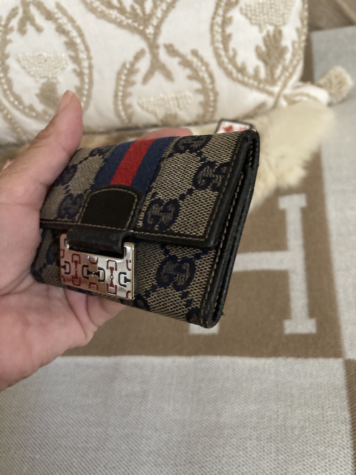 AUTHENTIC Gucci Key case Key holder GG Navy Canvas Leather Vintage ...