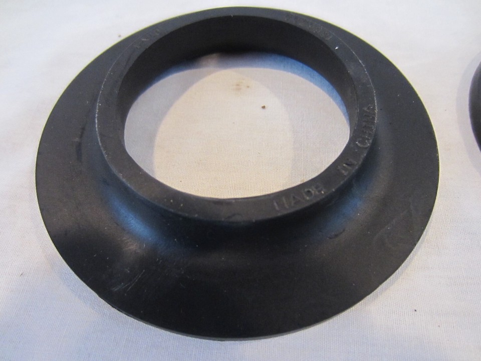 Year One GM A-Body Rear Coil Spring Insulators, Chevelle, Skylark ...