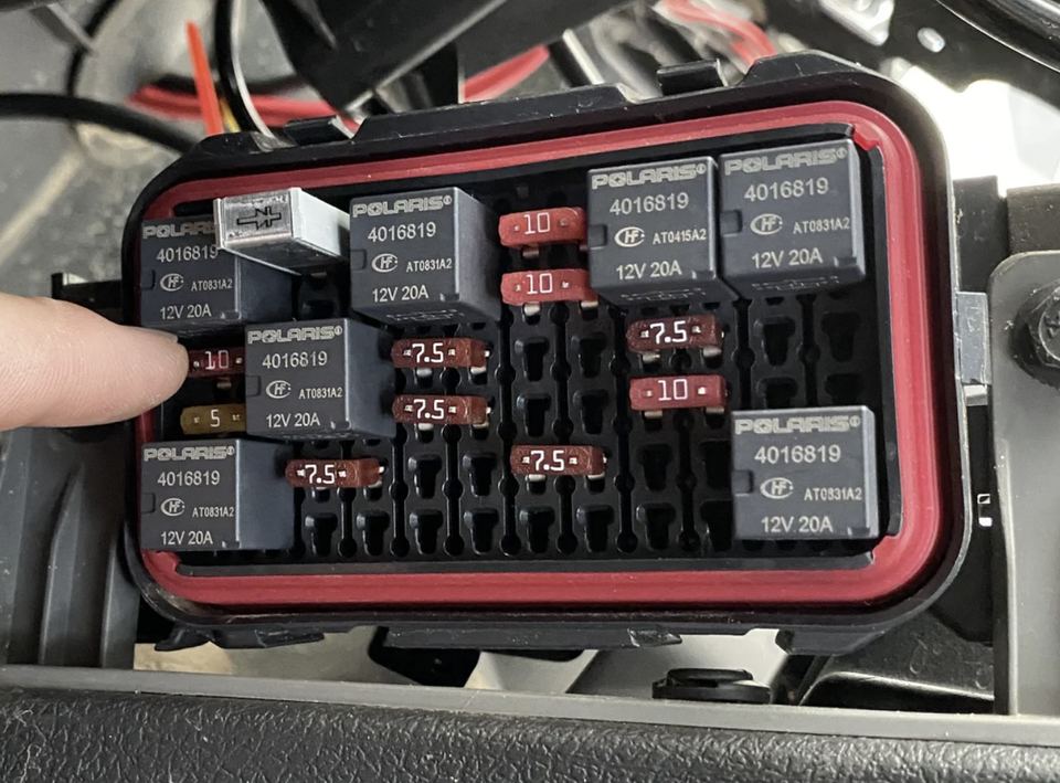 Polaris 72WAY Fusebox w/ 4014047 COVER RZR Ranger Sportsman (GENUINE ...