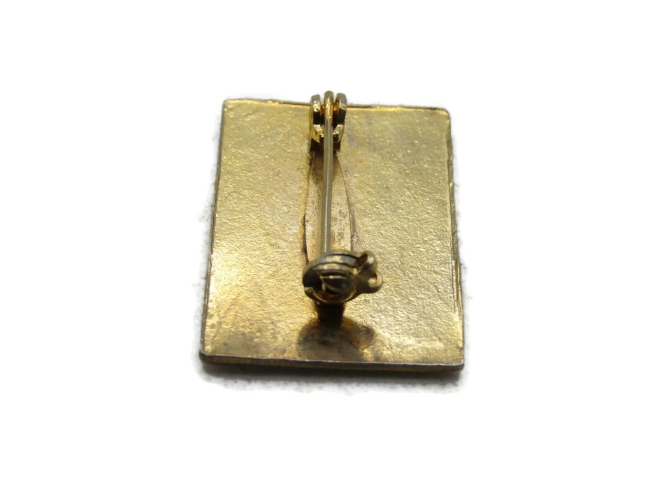 Keystone Lettered Pin Abstract Yellow Logo Shapes White & Gold Tone | eBay