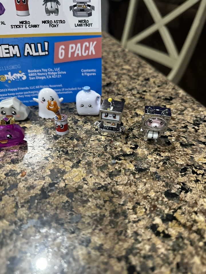 Lankybox ULTRA RARE MICRO ASTRO FOXY 2023 Lankybot Complete Set Fig ...