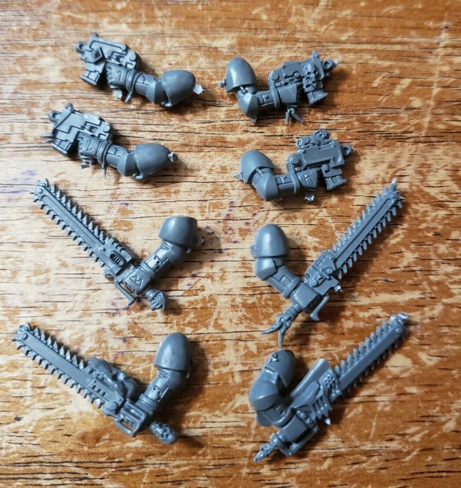 40k Space Wolves Bits Wolf Pack Blood Claws Chainsword & Bolt Pistol x4 ...