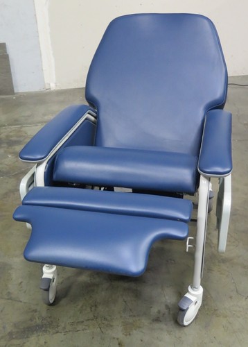 R196389 Graham-Field Lumex Bariatric Clinical Care Transport Recliner ...