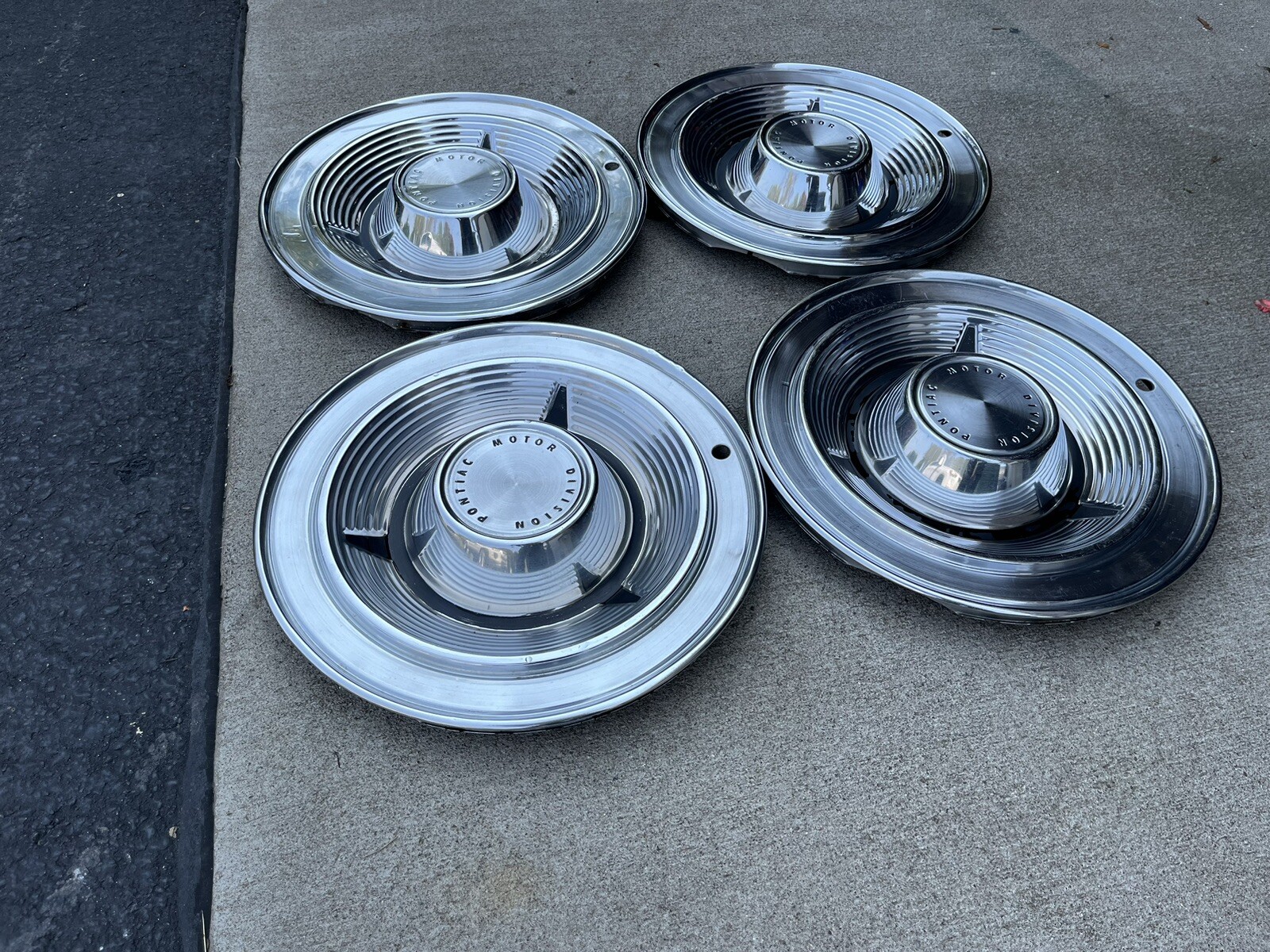 1962 Pontiac Bonneville Hubcaps 14” Catalina Wheel Covers set of 4 | eBay