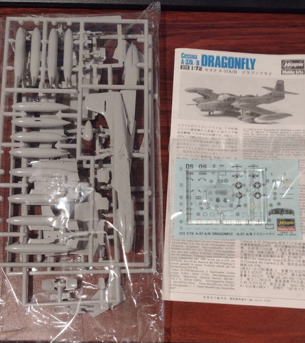 1/72 Cessna A-37 Dragonfly Model Kit Aircraft Jet Hasegawa Sealed no ...