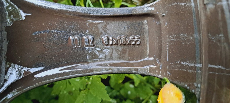 Rare Genuine Volvo Fortuna 18" Alloy wheels 8J 18 55 V70 S60 XC60 245 ...