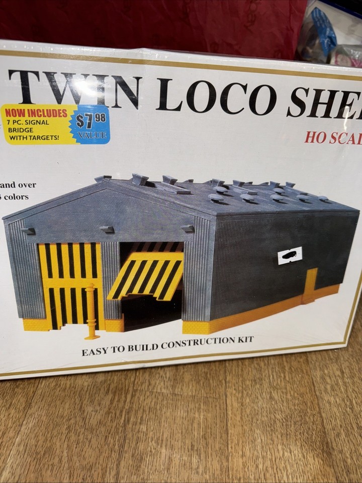 Model Power HO scale Twin Loco Shed #611 Made in Germany New | eBay