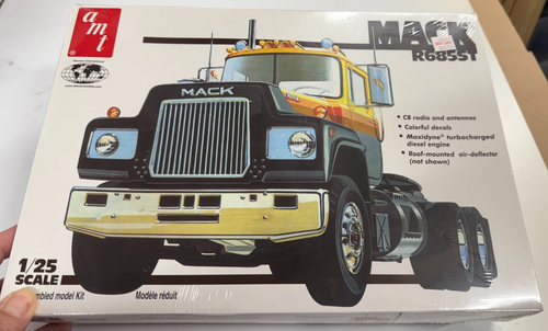 AMT Mack R685ST Semi Tractor 1/25 Scale Kit 2008 RC2 Factory Sealed ...