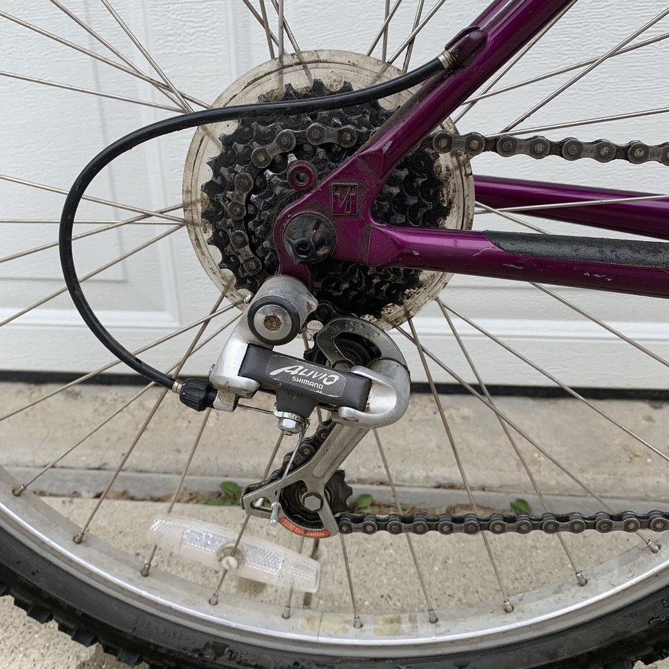 Trek 830 Bicycle 18 in frame 26 in Wheels 21 Speed | eBay