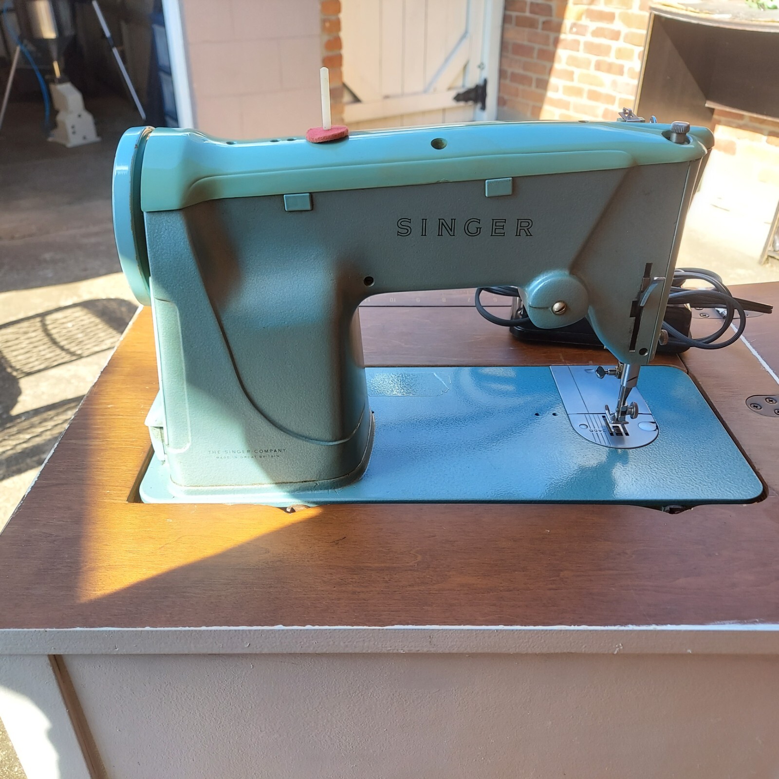 Vintage Singer 327 Precision Heavy Duty Zigzag Sewing Machine Made in ...