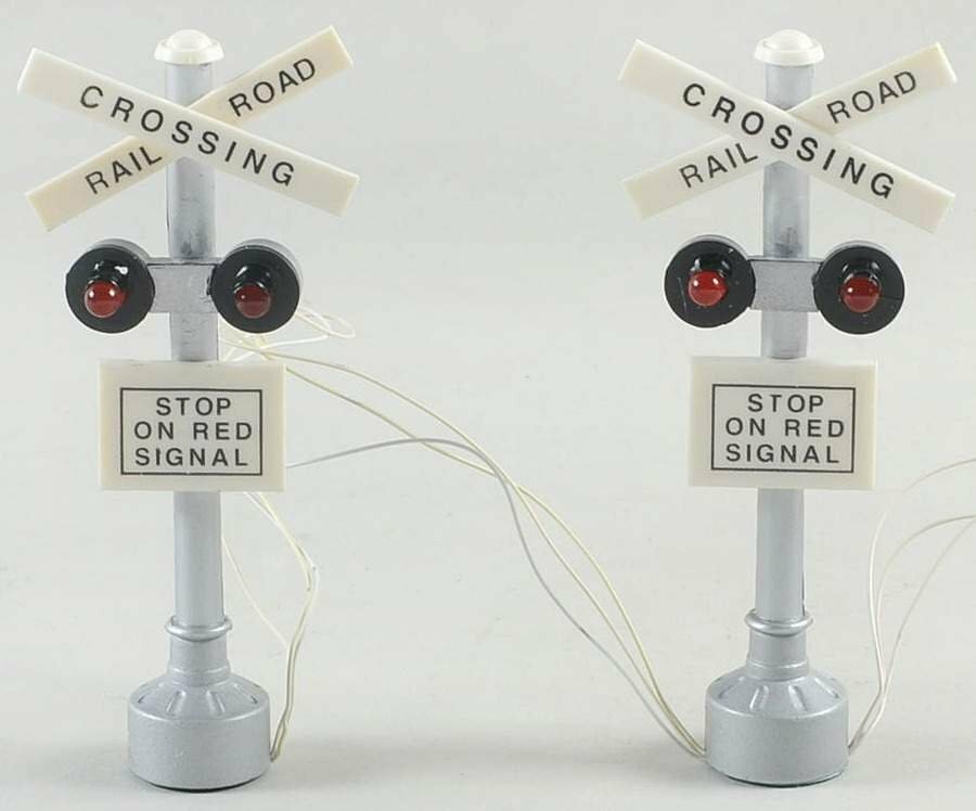 DEPT 56 SV TRAFFIC LIGHTS, RAILROAD CROSSING SIGNS, LIGHT STRING ...