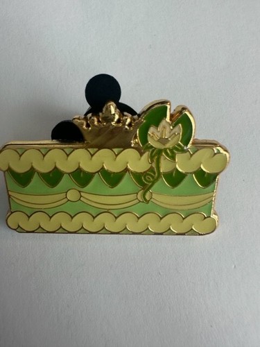 Loungefly Disney Mystery Box Princess Stackable Cake Pin Tiana Pin (A1 ...