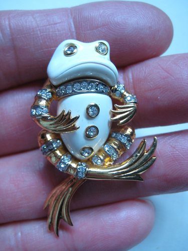 Kenneth Lane Gold Tone White Enamel Crystal 3D Frog Pin Brooch | eBay