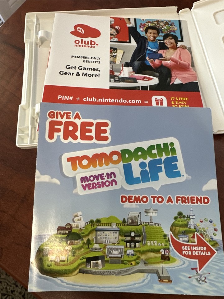 Tomodachi Life - Nintendo 3DS - Complete CIB Box Manual Game Tested ...