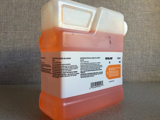 Case of 2 Ecolab 6100082 Ultra Concentrated Neutral Floor Cleaner 3l ...