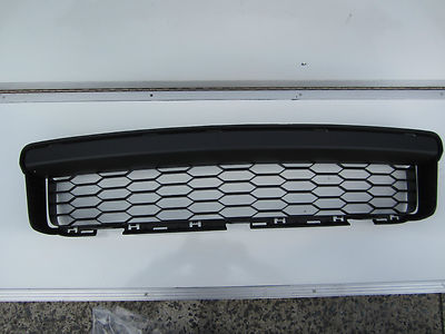 HOLDEN COMMODORE VE series 2 SS SV6 SSV LS1 LS2 FRONT lower GRILLE ...
