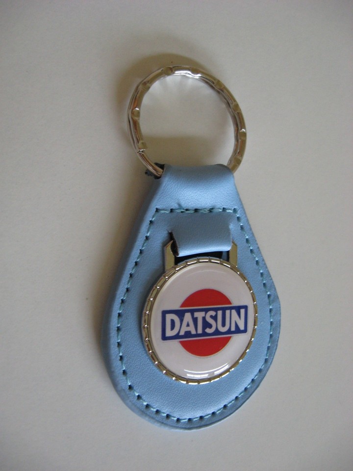 DATSUN 310 BLUEBIRD 260Z 280Z 510 710 C20 310 S30 LOGO KEYCHAIN KEYRING ...
