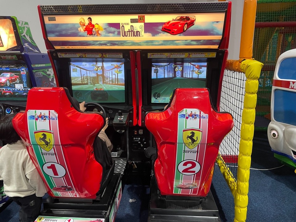 SEGA OUTRUN 2 SPECIAL TOURS TWIN SIT DOWN ARCADE MACHINE WORKING 29in ...