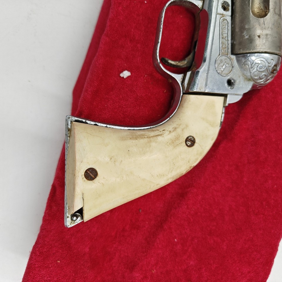 Vintage Hubley Colt .45 Replica Cap Gun Die Cast Pistol w Wooden ...