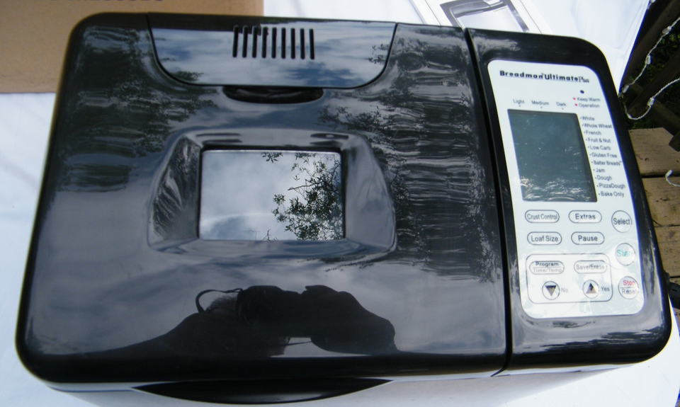 Breadman Ultimate Plus Electric Bread Machine TR2500BC with Manual In ...