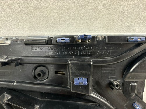 2020-2024 TOYOTA HIGHLANDER GRILLE ASSEMBLY OEM FRONT CENTER GRILL ...