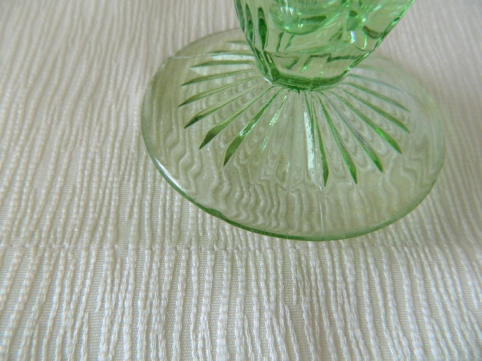 VTG ART DECO Style Depression Green GLASS VASE Tapered Medium Size ...