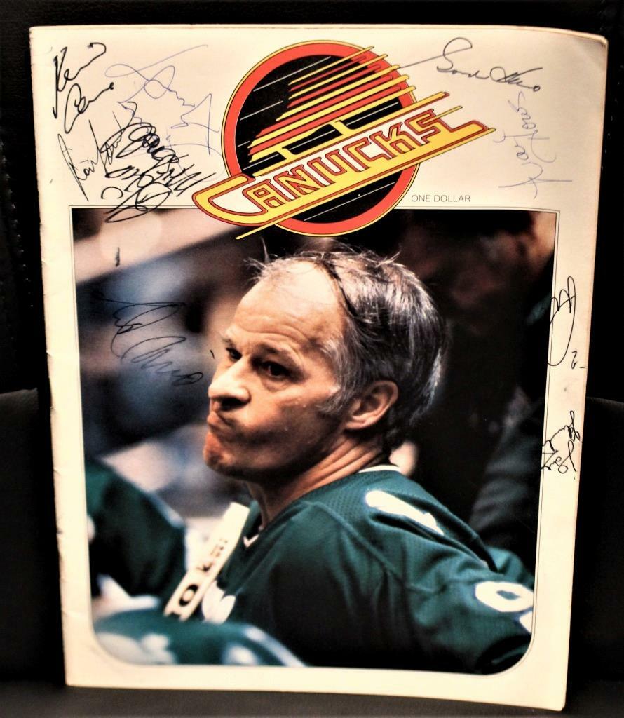 1980 Canucks Hartford Whalers 1st Season Hockey Program Signed Gordie ...
