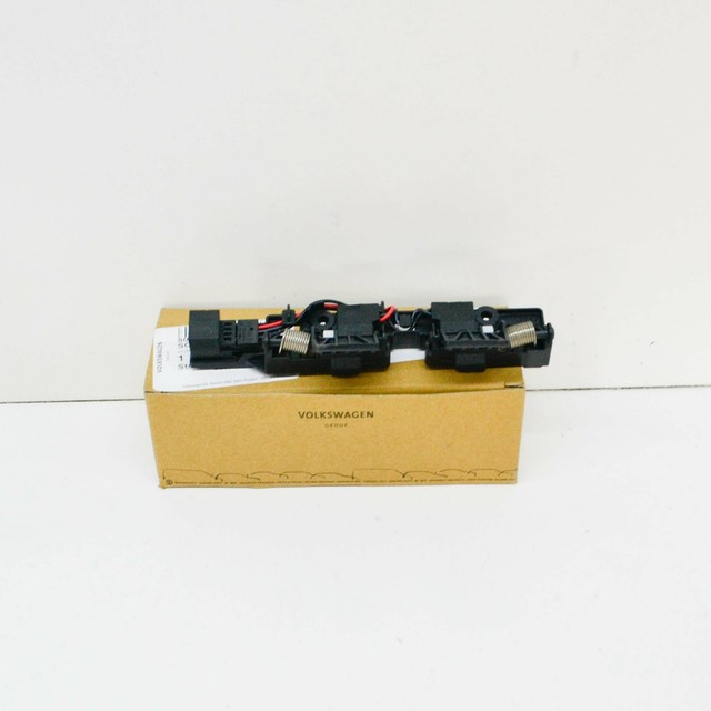 Audi Q5 FY Luggage Compartment Light Switch 80C959121A Genuine for sale ...