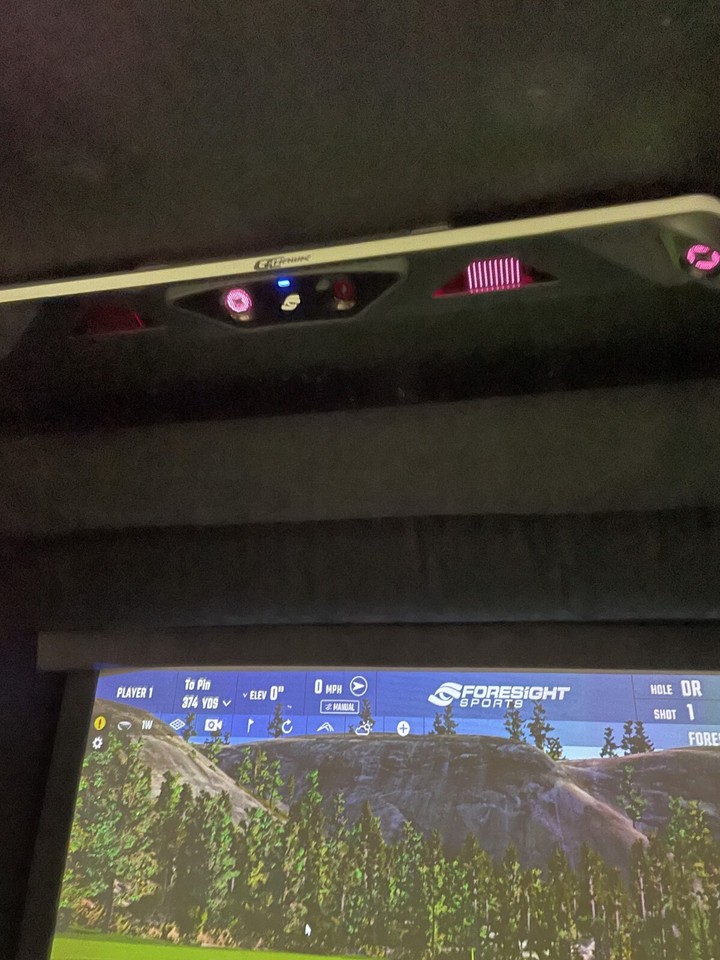 Foresight GC Hawk Golf Simulator / Launch Monitor like GC Quad + GC3 ...