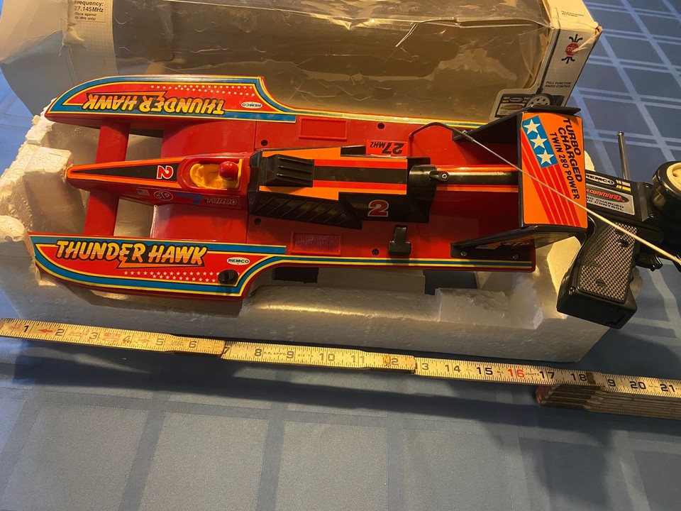 Vtg Remco Thunder hawk R/C Hydroplane Race Boat Remote control Orig Box ...