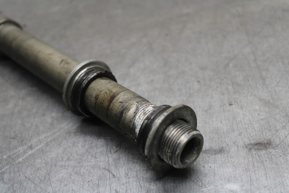 24-25 KAWASAKI NINJA ZX6R FRONT WHEEL RIM AXLE PIVOT BOLT BB726 | eBay