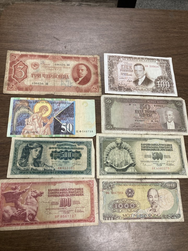 Large lot of 1840 Pcs.Paper Currency from around the World, no idea of ...