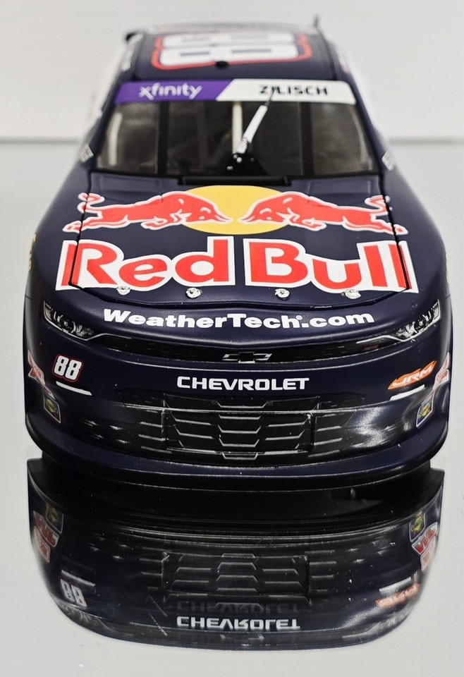 SVG & CONNOR ZILISCH 2025 WEATHERTECH/ RED BULL COMBO 1/24 ACTION ...