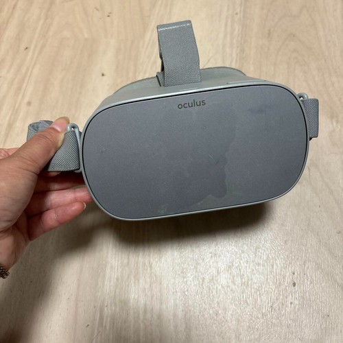 Used Oculus Go 64GB Standalone Virtual Reality Headset | eBay