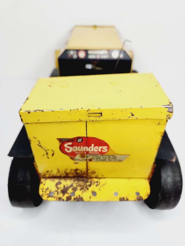 Vintage Saunders Marvelous Mike Tractor Bulldozer Pressed Steel 1950's ...