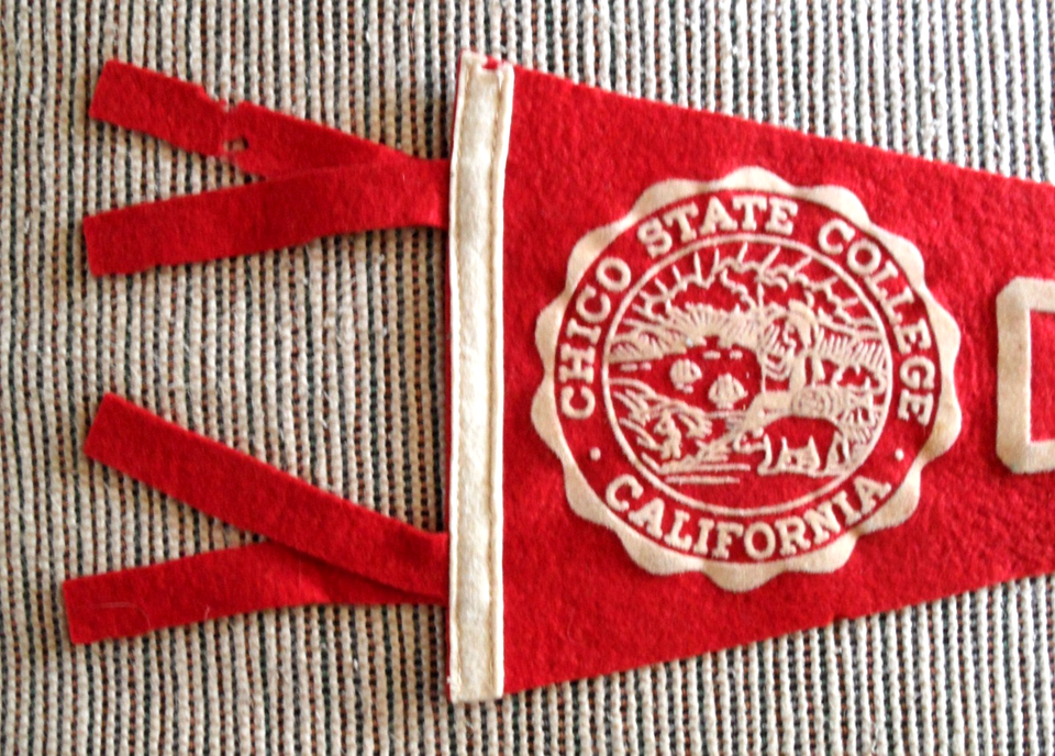 orig./Rare!! 1969 CHICO STATE COLLEGE Chicago Pennant Co. University ...