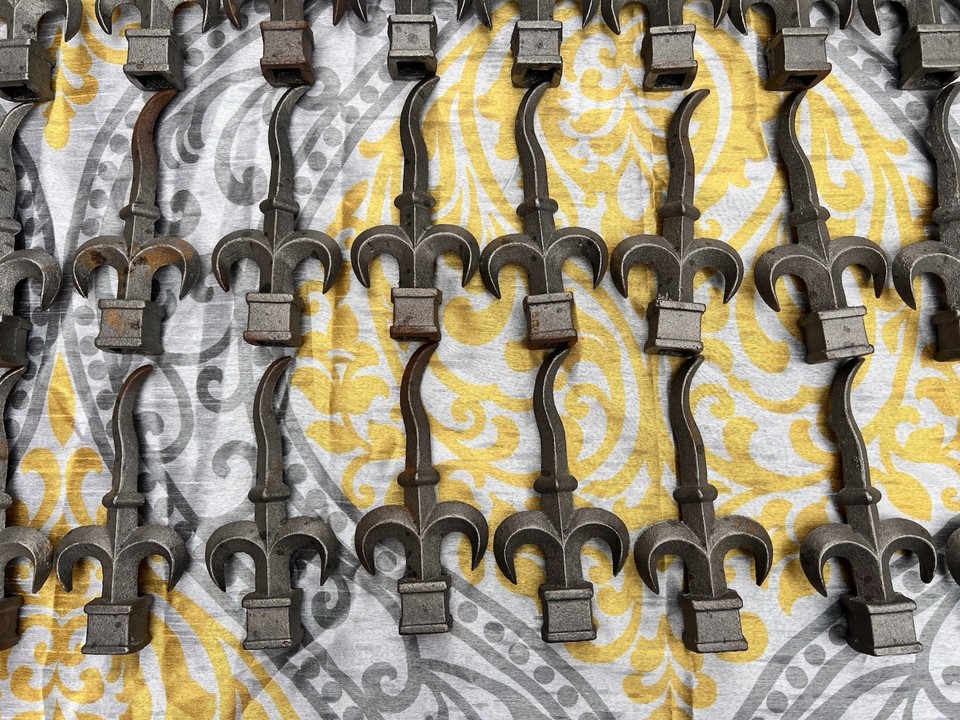 (45)Cast Wrought Iron Spear, Finial, Spire, Ornamental Fence Topper ...