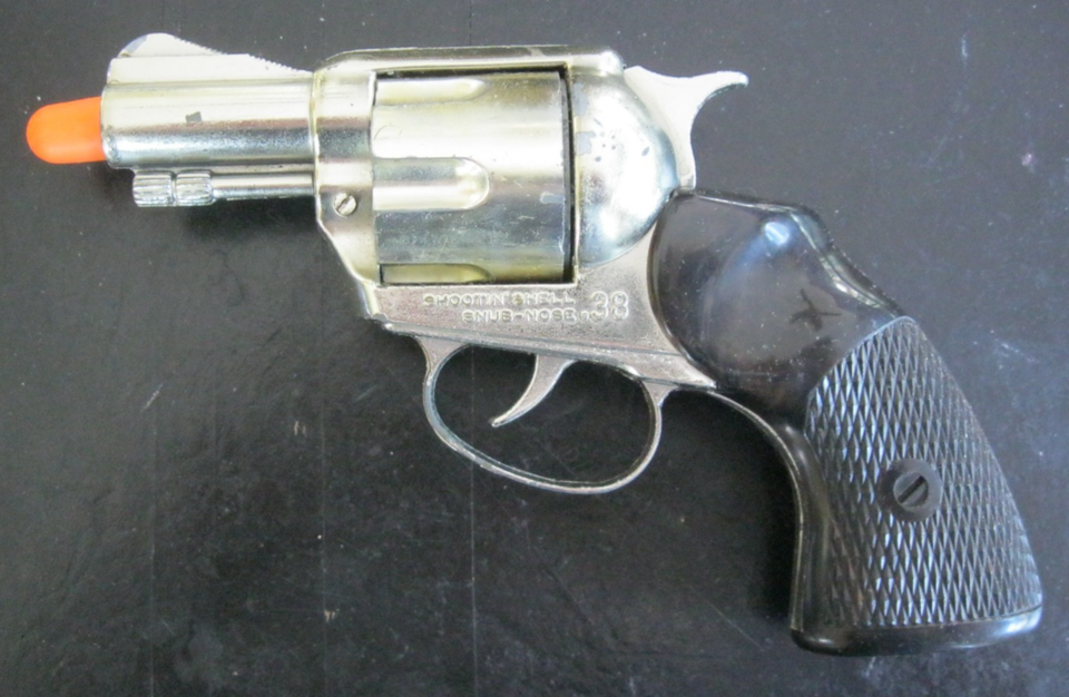 Mattel Shootin' Shell Snub-Nose Private Detective Cap Gun Set w ...