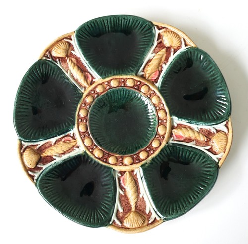 Green Majolica Oyster Plate with Conch Shells, Good Condition, No Flaws ...