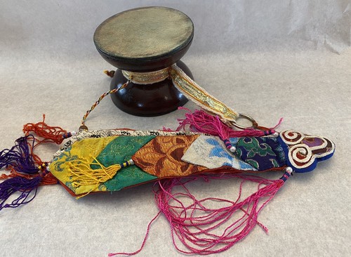 VINTAGE TIBETAN BUDDHIST TRADITIONAL WOOD CHOD RITUAL HAND DRUM BROCADE ...