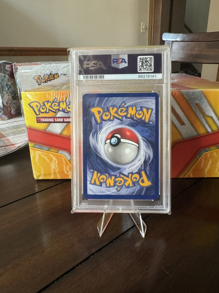 Pokémon TCG Lapras Fossil 10/62 Holo 1st Edition Holo Rare PSA 8 | eBay