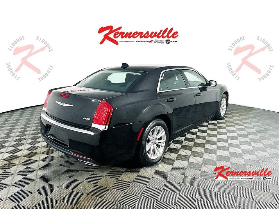 2021 Chrysler 300 Series Touring RWD 4dr Sedan Backup Camera Remote ...