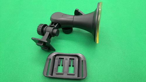 NEW TomTom ONE v1 1 1st GPS Car Windshield Mount Holder tom suction cup ...