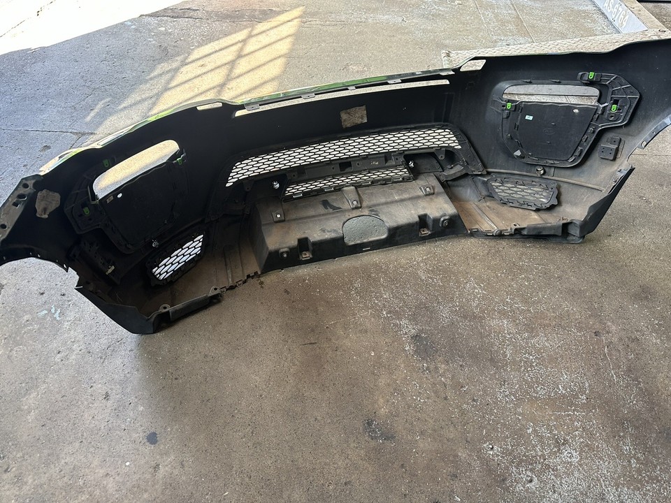 FRONT BUMPER AINTREE GREEN FOR RANGE ROVER EVOQUE DYNAMIC 2013-2018 ...