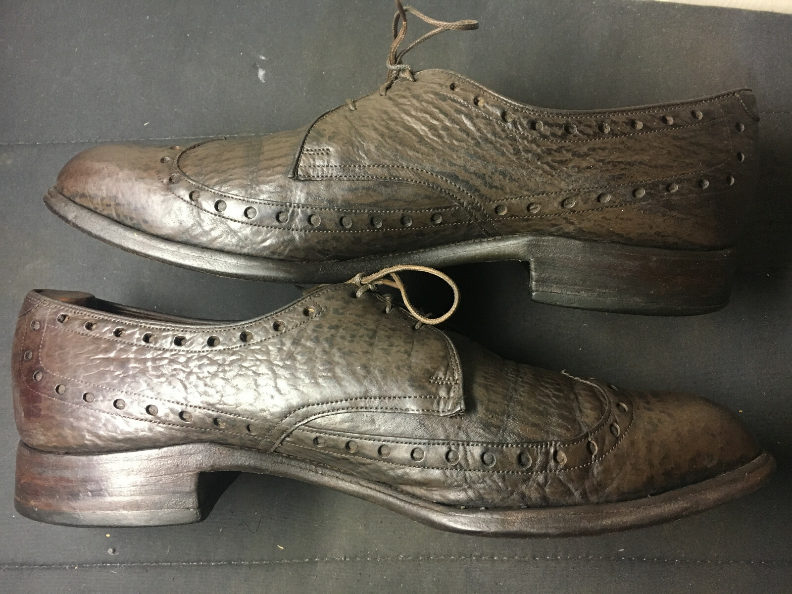 ALLEN EDMONDS SARATOGA NASSAU SHARKSKIN WINGTIP CHOCOLATE BROWN 10B 4 ...